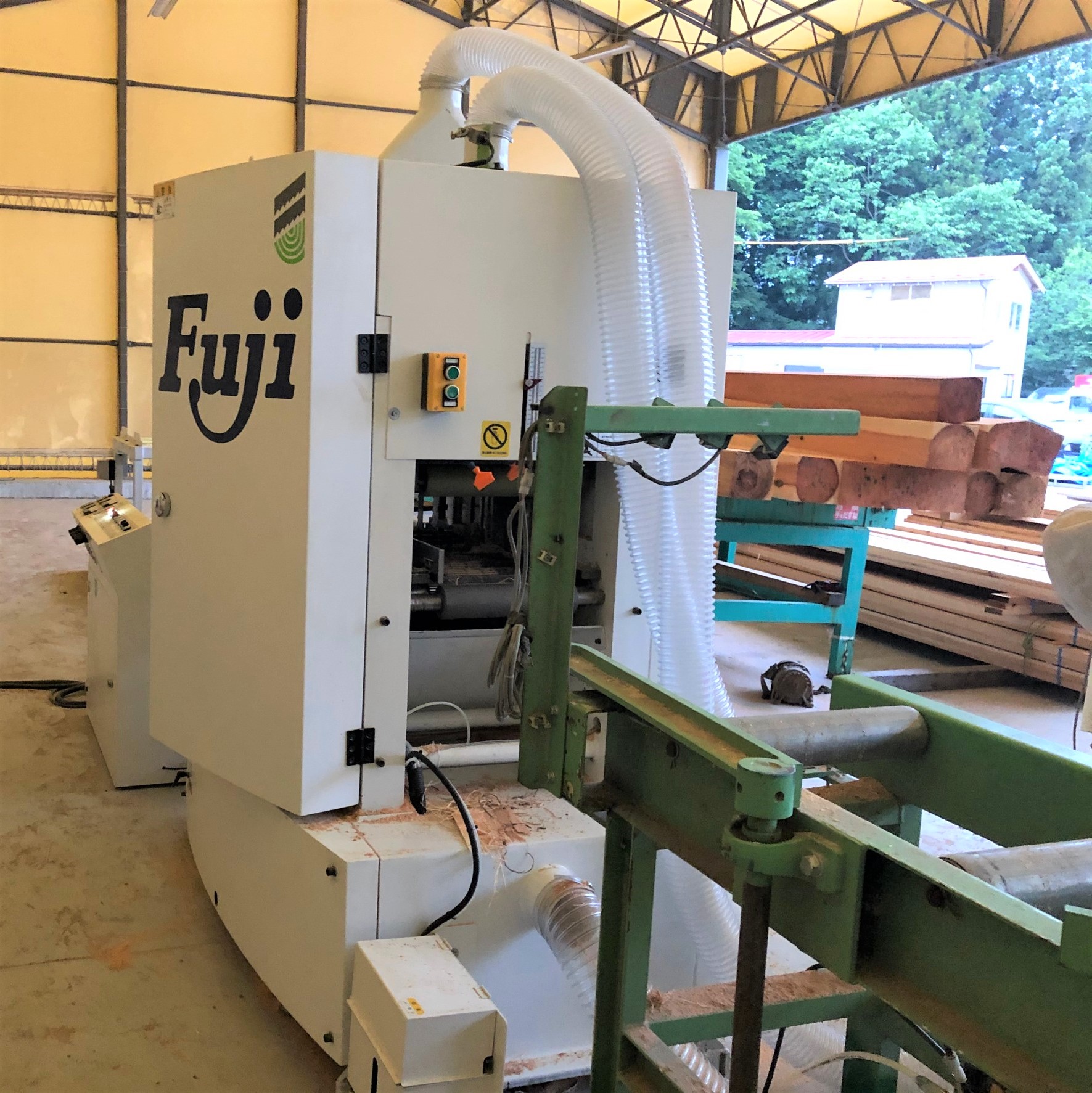 富士製作所製 フレームソー FMS－30－25型 | 株式会社本田謙工機 | 木工機械・電動工具の販売、修理・メンテナンス